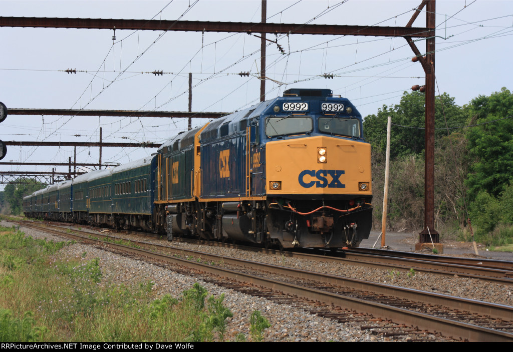 CSX 9992 Leading the OCS